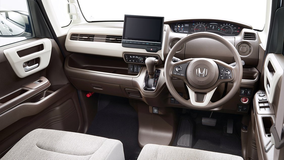 ホンダ・N-BOXを2代目と初代で徹底比較！燃費や価格、走行性能は？ ホンダの人気車種を深掘り | 3ページ目 | LIMO | くらしとお金の経済メディア